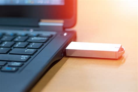 Beware Usb Drop Attacks Persist