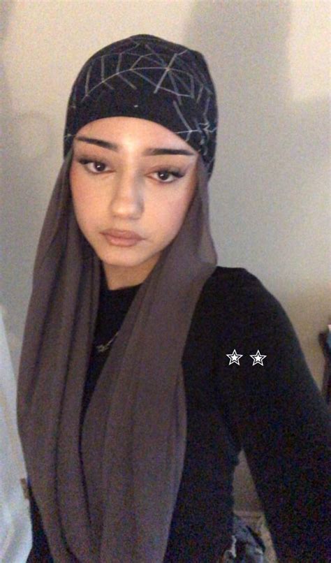 Wedding Couple Poses Photography Selfie Photography How To Wear Hijab