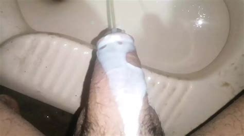 Handjob Bathroom Saban Lga Ker Muth Mari Desi Big Cock Squirt Babe In Bathroom Pakistani Gay