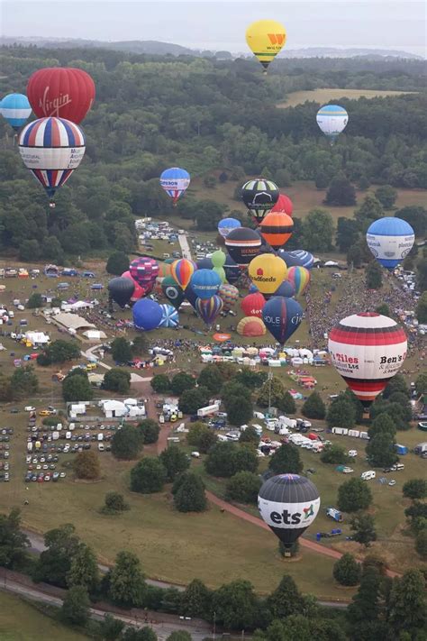 Some Of The Best Photos From The Bristol International Balloon Fiesta