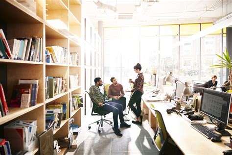 Salary Vs Hourly Pay Whats The Difference Careers Us News
