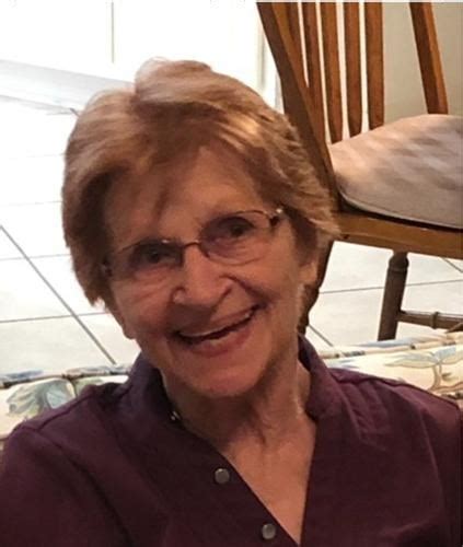 Stephanie Ann Shultz Obituary 2024 Dunnellon Fl Roberts Funeral Home Of Dunnellon Llc