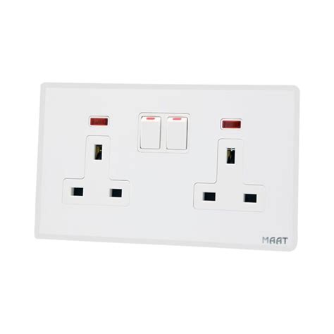 Double Switch Socket With Indicator MAAT