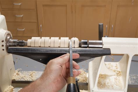 Rolling Cuts With A Skew Chisel Popular Woodworking