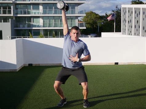 Single Arm Dumbbell Snatch
