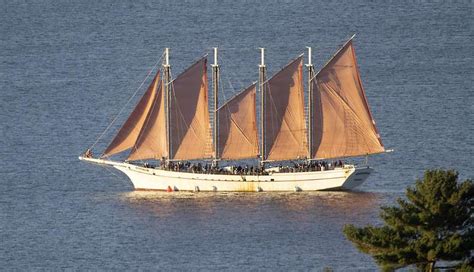 Margaret Todd Schooner Build A Pontoon Boat