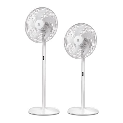 Купить Вентилятор напольный Electrolux EFF-1002i - BAUtemp