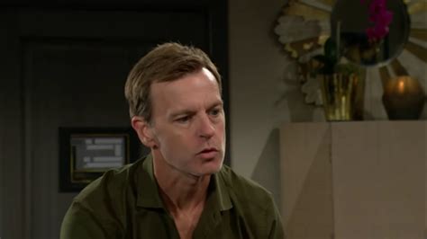 AusCAPS Trevor St John Shirtless In The Babe And The Restless