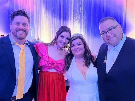 Mackenzie Bart May Moments 🥂⚾️🐂 Congrats To My Beautiful Friend And Biggest Supporter