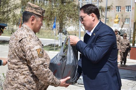 Бүх нийтээр мод тарих үндэсний өдөр ийн нээлтийн үйл ажиллагаа боллоо News Mn