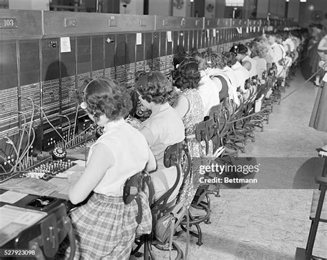 1950 Switchboard Photos And Premium High Res Pictures Getty Images