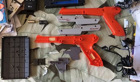 A Completely Disassembled Nes Zapper R Nes