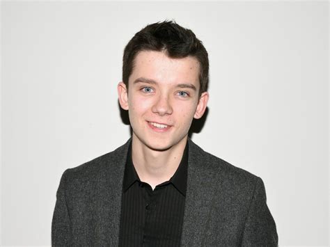 Otis Milburn Sex Education Wallpapers Wallpaper Cave