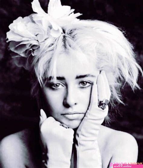 Wendy James Naked Sexy Photos