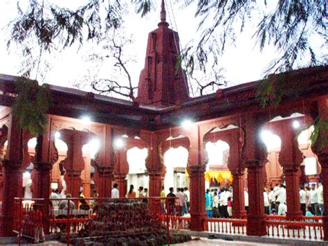 Pune Xplorer Sarasbaug Ganpati