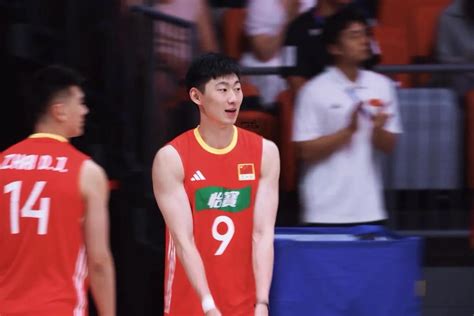 中国男排暴力副攻被爆出国！加盟葡萄牙冠军球队，可打欧冠李咏臻浙江队葡萄牙男排葡萄牙体育俱乐部葡萄牙体育新浪体育新浪新闻