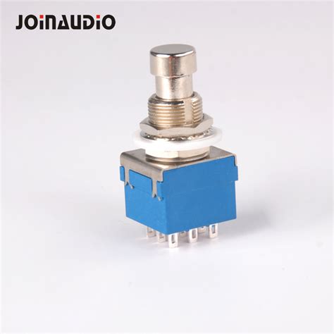 3 6 9 Pin Push Button Switch Guitar Effects Pedal Box Stomp Latching Foot Switch China Push