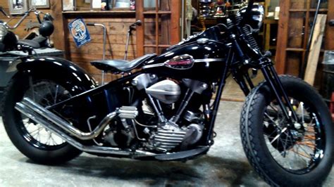 Harley Davidson Knucklehead Bobber