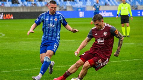 Slovan Môže ďakovať Makovi ďalšiu Domácu Blamáž Odvrátil V Poslednej
