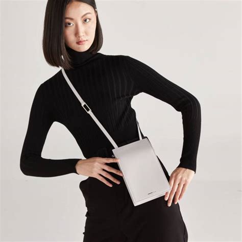 Dashbrand Da17 Conductor Bag Black กระเป๋าสะพายข้าง ใส่โทรศัพท์มือถือ สีดำ Leather Mini