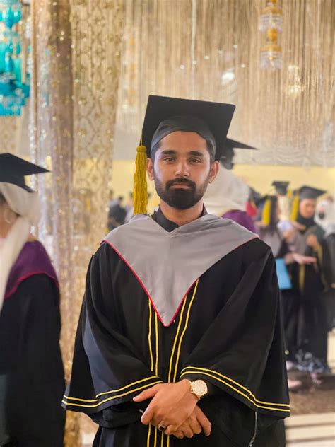 Mohsin Raza On Linkedin Graduation Newbeginnings Ist
