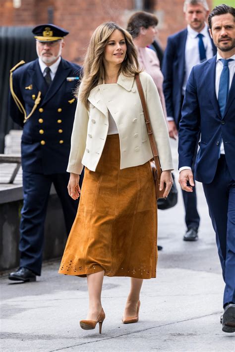 Princess Sofia Attends Seminar On Neuropsychiatric Disabilities Artofit