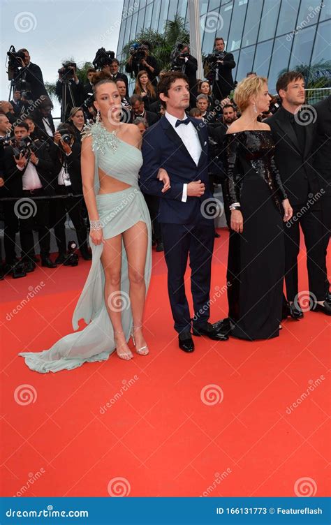 Adele Exarchopoulos Niels Schneider Virginie Efira Y Gaspard Ulliel