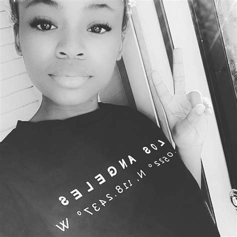 Danielle Bowie Daniellebowie2 Twitter