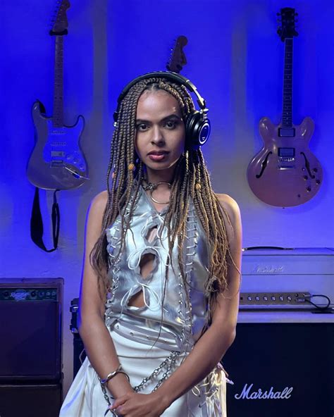 Ex Artista Gospel Jotta A Conta Reação Após Cirurgias De Feminização