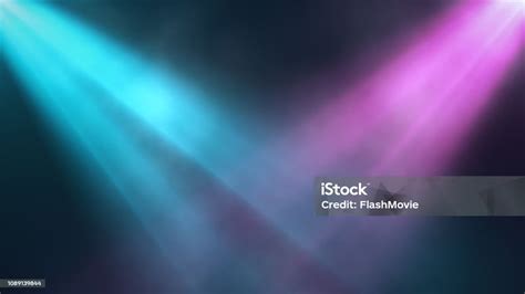 밝고 화려한 스포트라이트 연기 콘서트 배경에서 장면으로 빛 날 3 차원 일러스트 레이 션 무대 조명에 대한 스톡 사진 및 기타 이미지 Istock