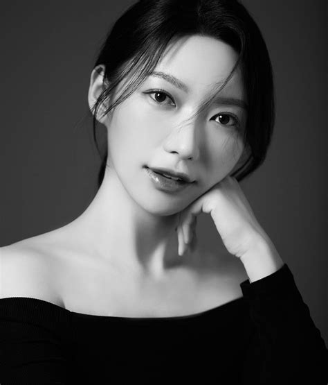 프로필사진 비타스튜디오 더 만족스러운 분위기와 결과물을 만나게 되실거예요 프로필사진 프로필촬영