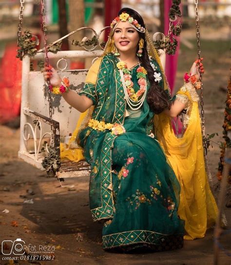 Elegant Malachite Casket Bride