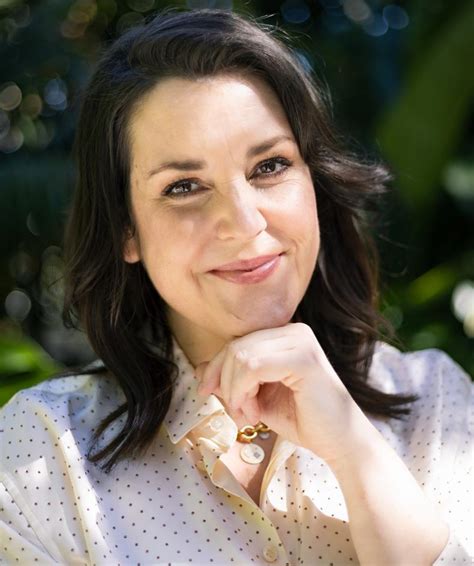 With ‘yellowjackets Melanie Lynskey Is On Top Backstage