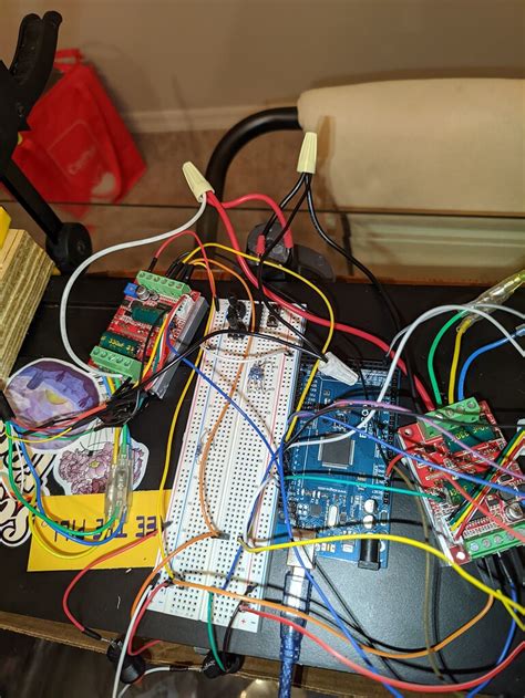 Two BLDC Motors With Independent Drivers And Rotary Encoders Not Working Individually Motors