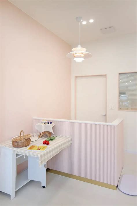 핑크톤 귀여운 작은 애견미용실 인테리어 천안 서북구 두정동 핑크톤 귀여운 작은 애견미용실 인테리어 천안 서북구 두정동