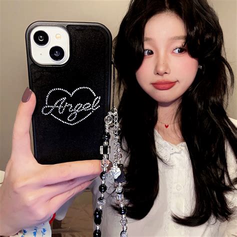 신상할인💘 자체제작 👼angel 블랙 벨벳 하트 큐빅 블링 핸드폰 아이폰 12 13 14 15 케이스 키치 우정 인스타 힙한 선물 겨울 털 스트랩 세트 에이블리