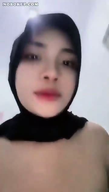 Kingbokepclick Hijab Chela Dini Colmek Lagi Rame Eporner