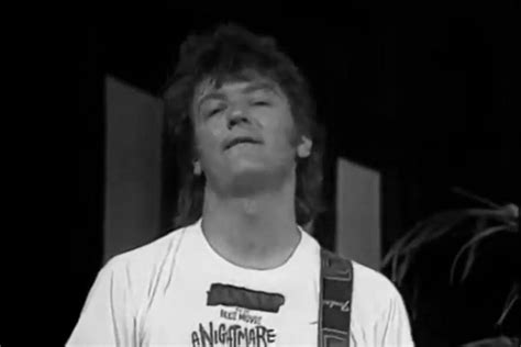 Tragično Preminuo Muzičar Željko Nikolić Frontmen Benda Roze Poze