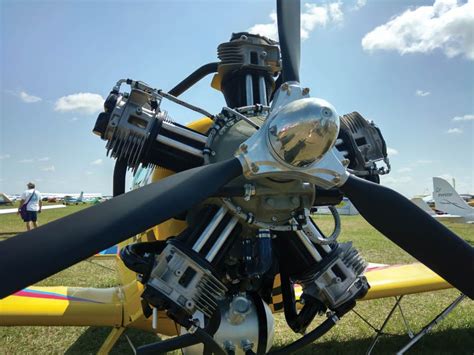 2019 Engine Buyers Guide