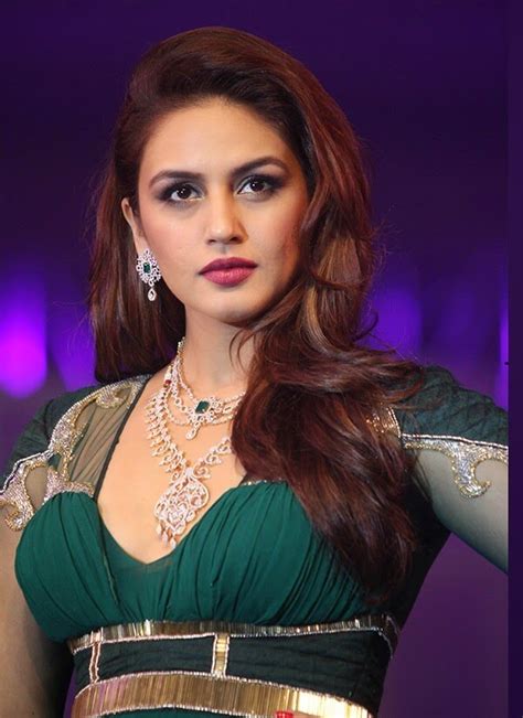Huma Qureshi Latest Hot Stills In Green Dress Actress Album