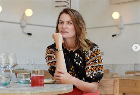 Nuevas Revelaciones De ¡hola En Una Potente Portada Dedicada A