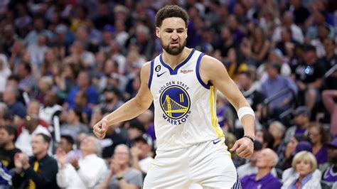 Warriors Win Pivotal Game 5 In Sacramento