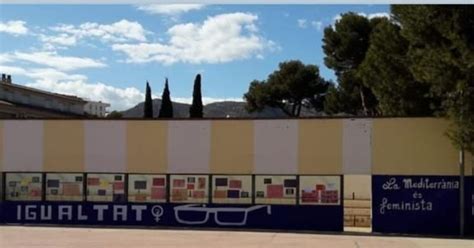 El Pspv Denuncia La Eliminación De Un Mural Por La Igualdad En Un Colegio De Oropesa Castellón