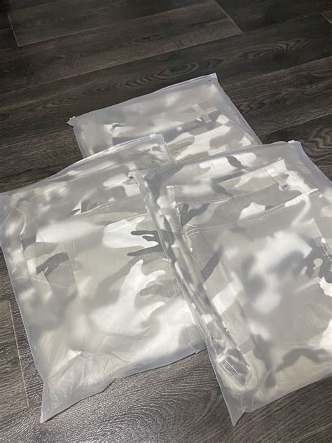 Baggy Pants “camoshade” Широкі штани камуфляжні білі Bershka Type 1 299 грн Спортивні