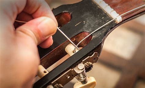 C Ch Thay D Y N Guitar Ng Nh T Vua Nh C C