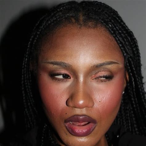 Char Charlockscreen On Threads