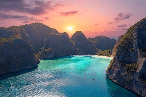 Top Nude Beaches In Australia For A Bold Beach Escape