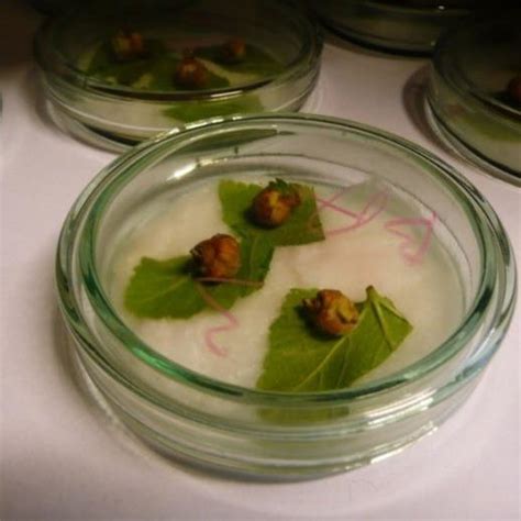 Hplc Chromatogram Of Emamectin Benzoate Residues Download Scientific