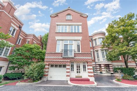 Chicago Il Townhomes And Townhouses For Sale ®