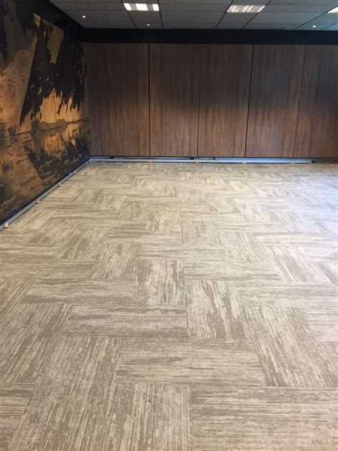 Handdrawn Collection Stipple Tile Pr Tradingnl Flooring